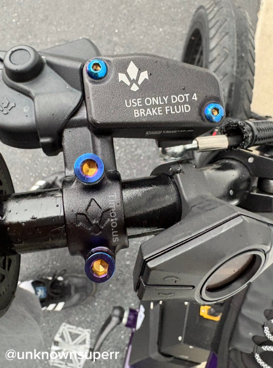 Formula Lever Bolts – Timoto